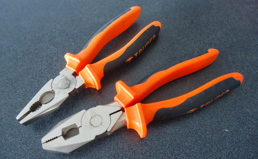 Tipos de pinzas | Sus características y uso profesional